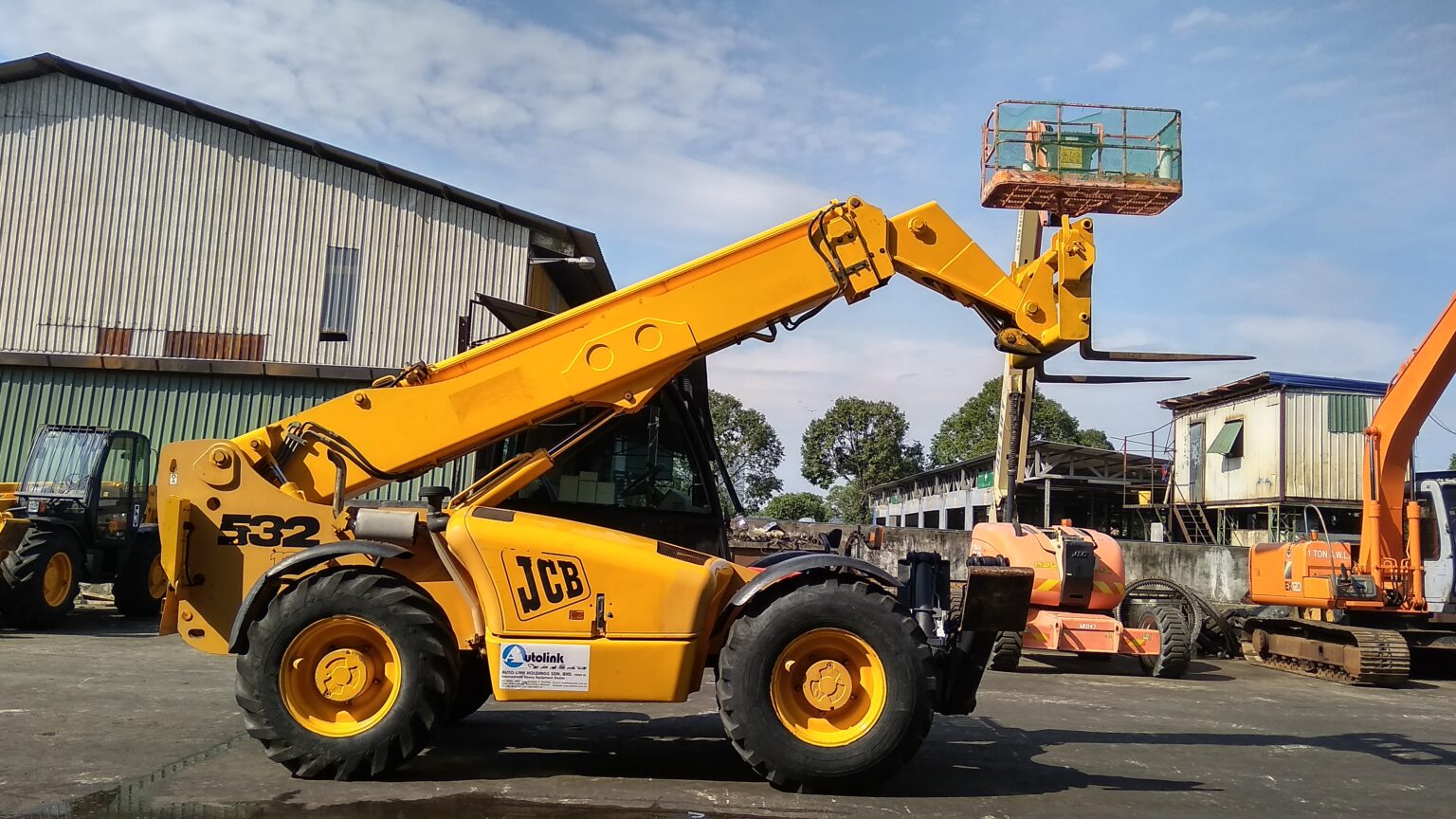 JCB 532-120-1005700UP - Auto Link